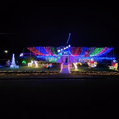 RussellP's Christmas lights display in Fairview Park SA ...