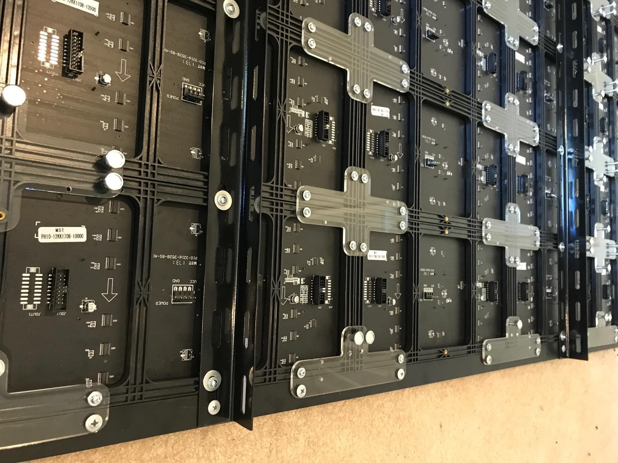 Basic frame finished, more to be added for PSU mounting ...